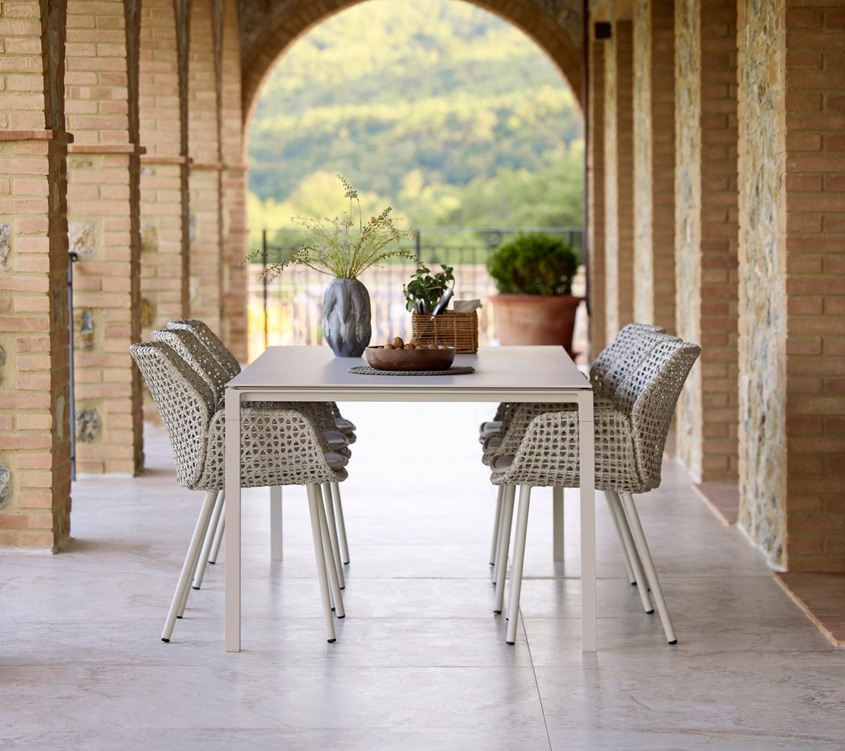 Cane-line Vibe chair - Scandinavian outdoor furniture – Cane-line.com